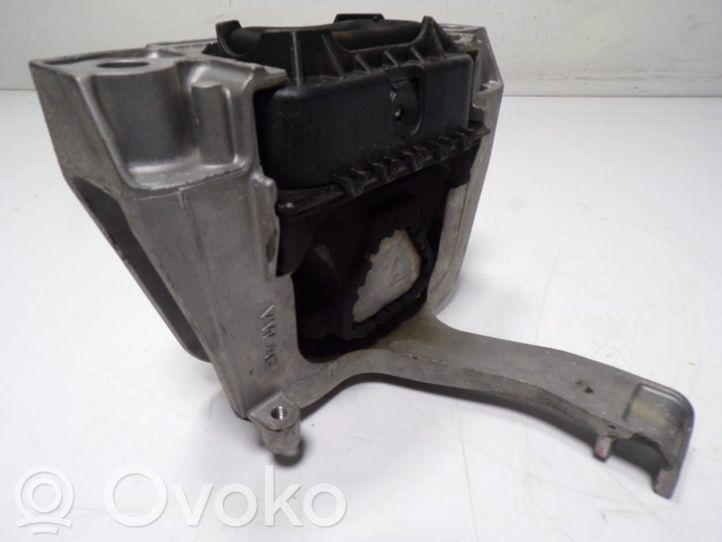 5WA199262D Volkswagen Golf SportWagen Engine mount bracket, 54.13 € | RRR