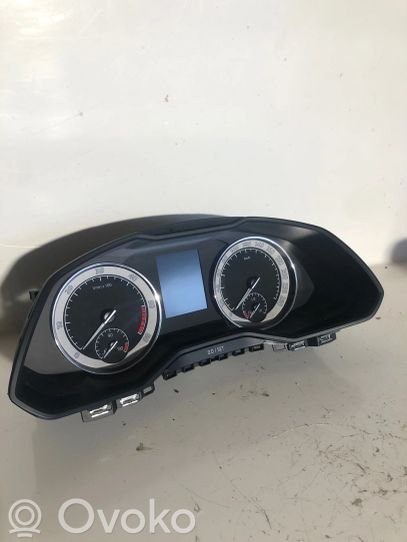 3V0920751E Skoda Superb B8 (3V) Speedometer (instrument cluster), 350. ...