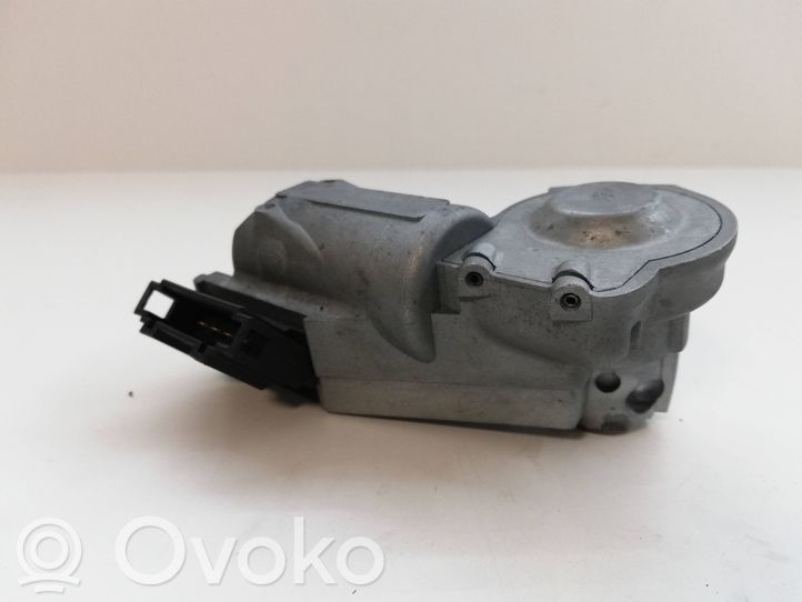 A2034620030 Mercedes-Benz C W203 Steering wheel lock, 20.00 € | RRR