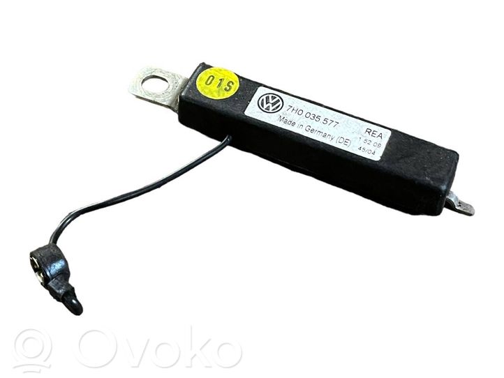 7H0035577 Volkswagen Transporter - Caravelle T5 Pystyantennivahvistin ...