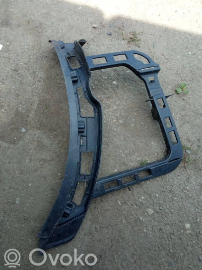 3AE807378 Volkswagen PASSAT B7 Rear bumper mounting bracket, 11.76 € | RRR