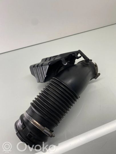 06E129629E Audi A6 S6 C6 4F Air intake hose/pipe, 10.00 € | RRR