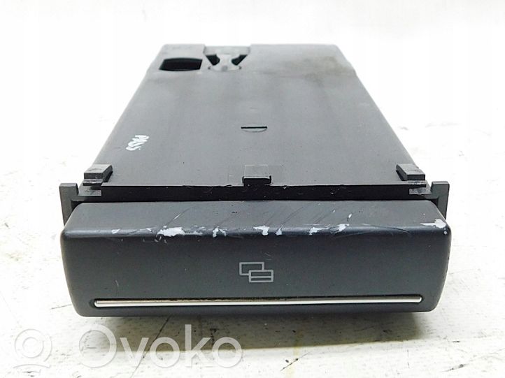 8P0941561 Audi A3 S3 8P Boîte / compartiment de rangement pour tableau ...