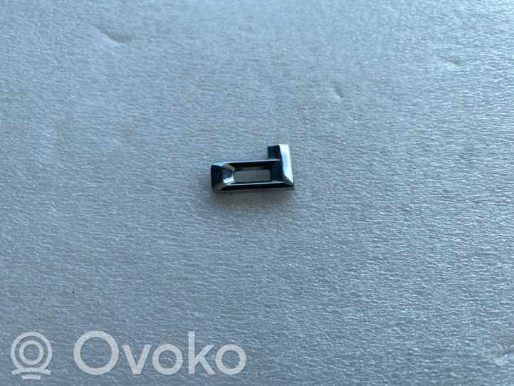 51147008540 BMW X5 E70 Front door emblem/model letters, 11.00 € | RRR