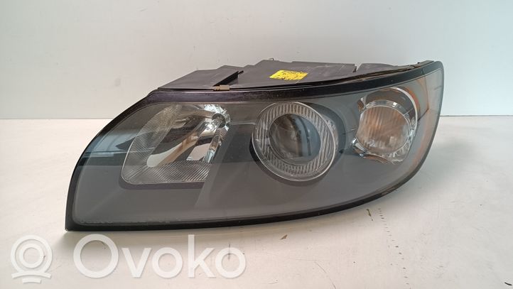 30698885 Volvo V50 Priekinis žibintas, 92.00 € | RRR