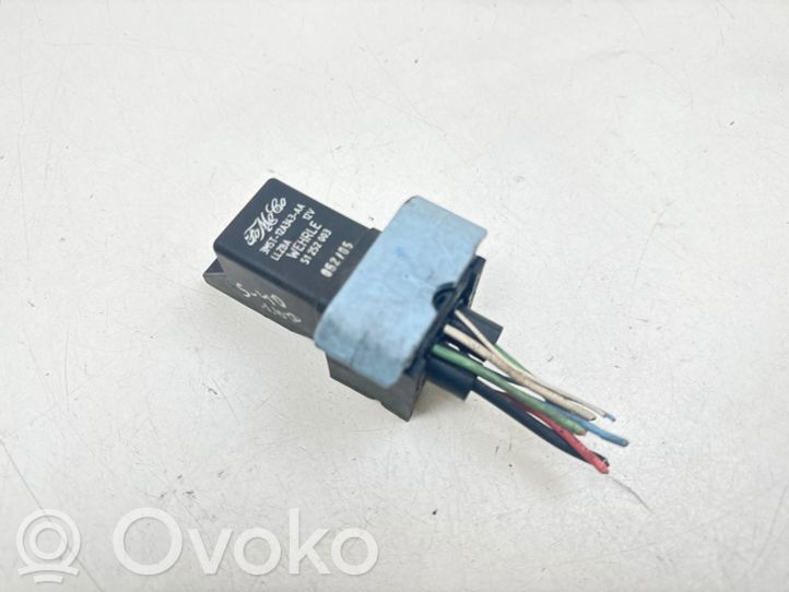 3M5T12A343AA Volvo S40 Glow plug pre-heat relay, 20.00 € | RRR
