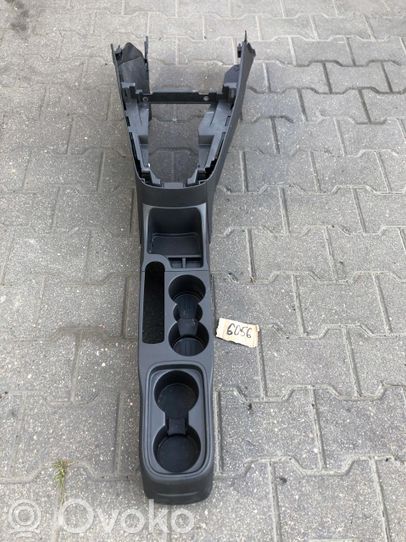 Ford Transit Center console, 93.88 € | RRR