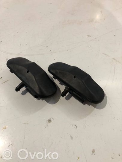 5M0955986C Volkswagen PASSAT B6 Windshield washer spray nozzle, 15.00 ...