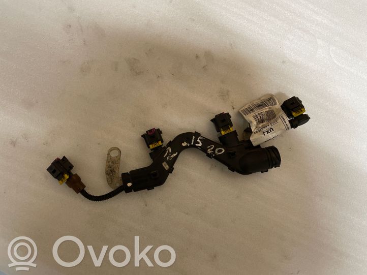55591592 Opel Zafira C Other engine bay part, 5.00 € | RRR