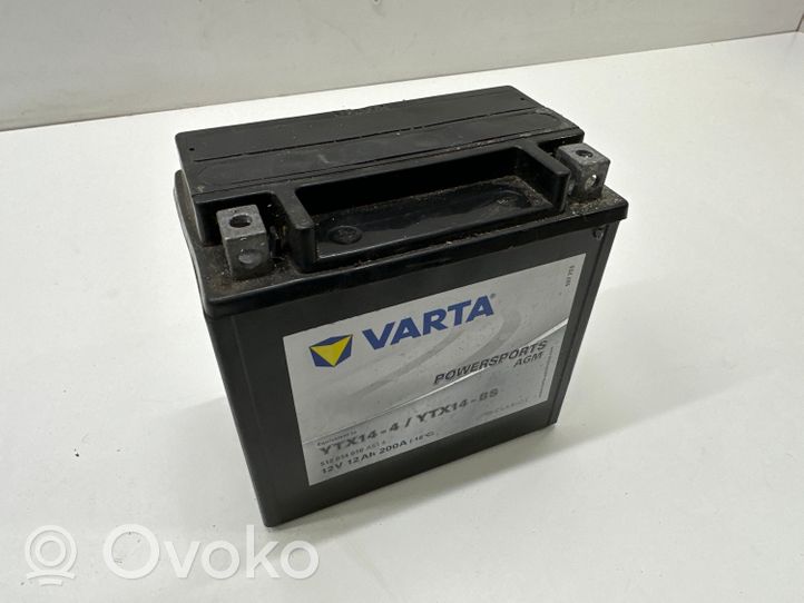 Mercedes-Benz E W211 Battery, 30.00 € | RRR