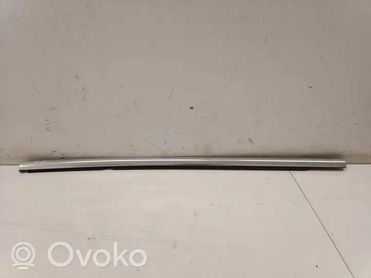 A2477353700 Mercedes-Benz GLA H247 Moulures des vitres de la porte ...