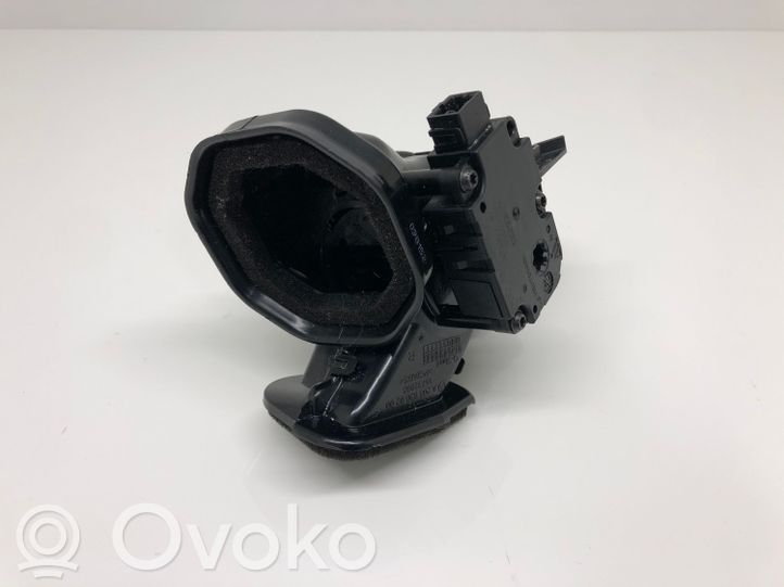 A2058300200 Mercedes-Benz C W205 Conduit d'air (cabine), 5.00 € | OVOKO