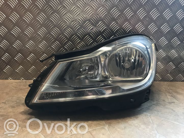 A2048205159 Mercedes-Benz C W204 Phare frontale, 108.00 € | OVOKO
