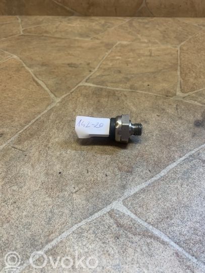 A0061536028 Mercedes-Benz C W204 Exhaust gas pressure sensor, 20.00 € | RRR