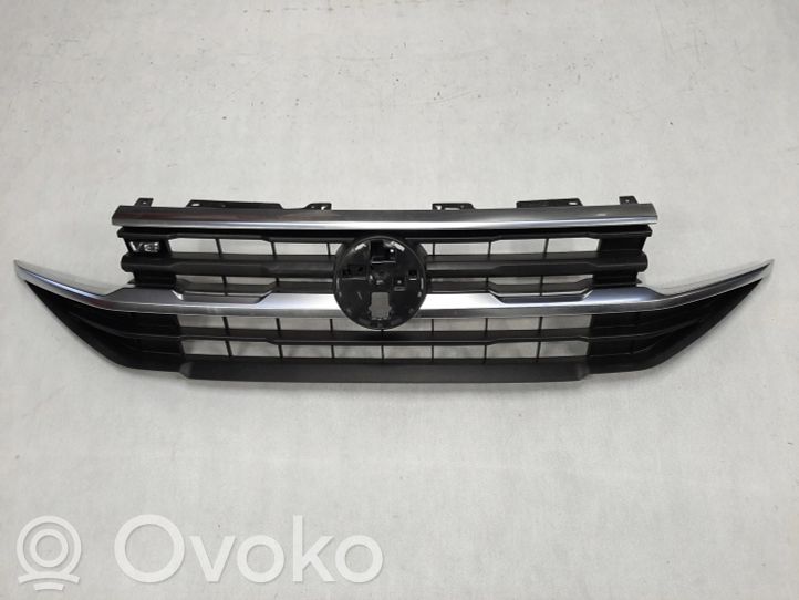 2HJ Volkswagen Amarok II Front bumper upper radiator grill, 357.61 € | RRR