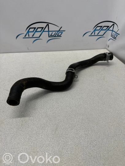 31368749 Volvo V60 Engine coolant pipe/hose, 10.00 € | RRR