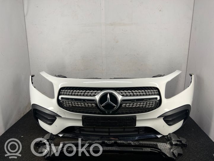 Mercedes-Benz GLB x247 Front bumper, 2200.00 € | RRR