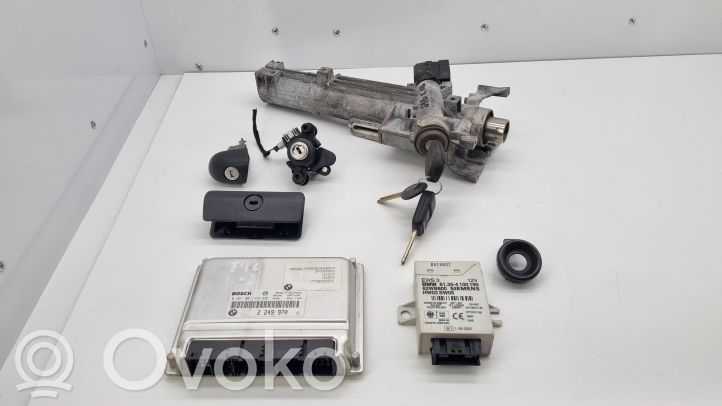 2249970 BMW 3 E46 Engine ECU kit and lock set, 130.00 € | RRR