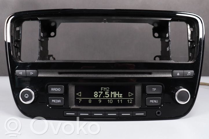 1S0035156 Volkswagen Up Radio/CD/DVD/GPS head unit, 54.59 € | RRR