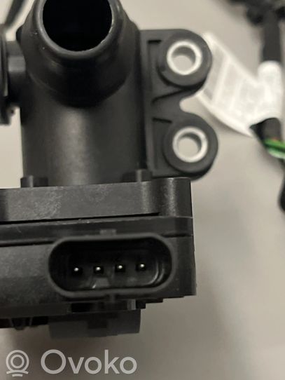 A0005061300 Mercedes-Benz Sprinter W907 W910 Engine coolant pipe/hose ...