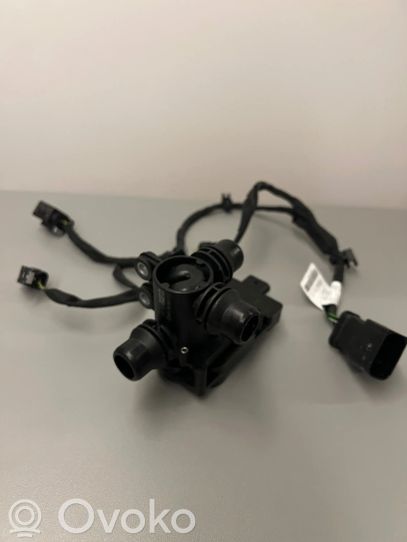 A0005061300 Mercedes-Benz Sprinter W907 W910 Engine coolant pipe/hose ...