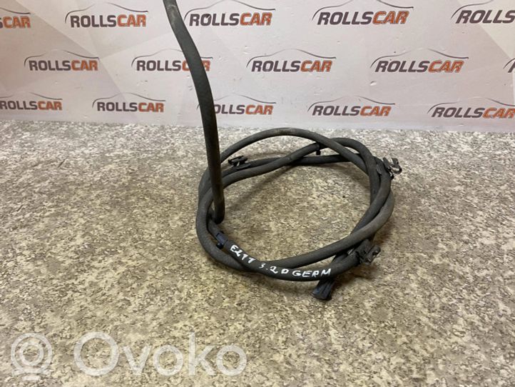 A2118600092 Mercedes-Benz E W211 Windshield washer fluid hose, 12.00 ...