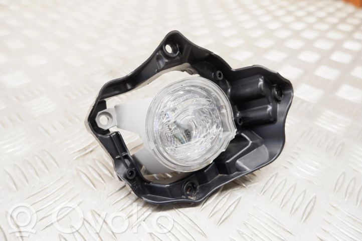 8121002190 Toyota Yaris Cross Front fog light, 75.00 € | RRR