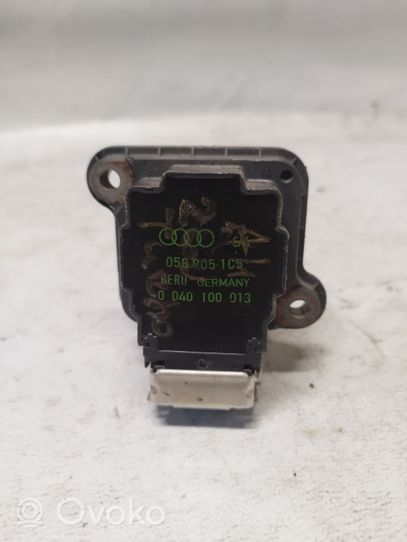 058905447C Audi A4 S4 B5 8D High voltage ignition coil, 10.00 € | RRR