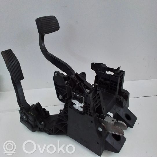 102DE0037 Opel Meriva B Accelerator throttle pedal, 21.83 € | RRR