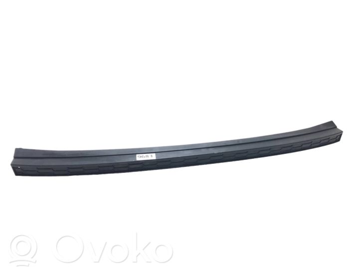 565807423 Skoda Kodiaq Rear bumper lower part trim, 9.41 € | RRR