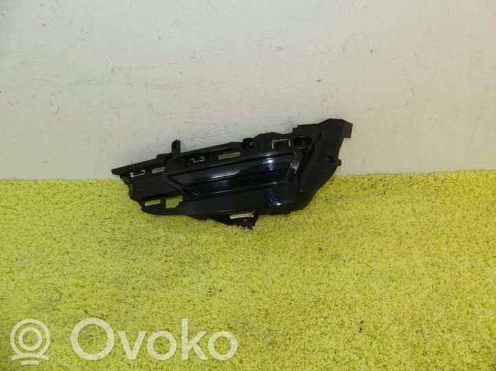 32234967 Volvo XC60 Grotelės apatinės (trijų dalių), 55.24 € | RRR