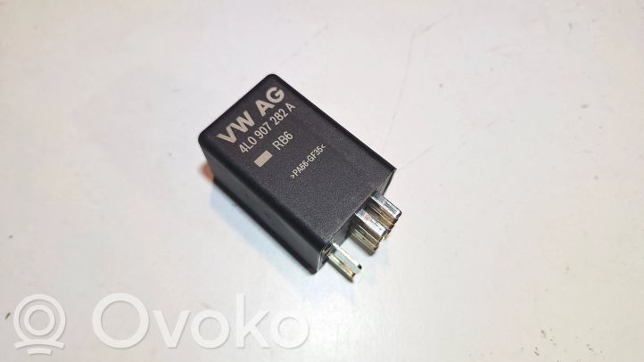 4L0907282A Volkswagen Touareg II Glow plug pre-heat relay, 17.00 € | RRR