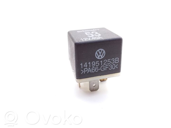 141951253B Volkswagen PASSAT B5 Hazard warning light relay, 3.00 € | RRR