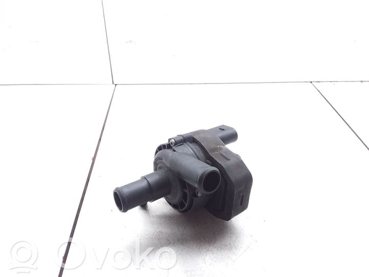A2118350028 Mercedes-Benz CLS C218 X218 Electric auxiliary coolant ...