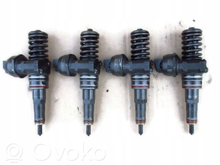 Seat Alhambra (Mk1) Fuel injector, 71.33 € | RRR