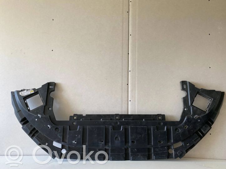 31455220 Volvo V40 Front bumper skid plate/under tray, 72.99 € | RRR