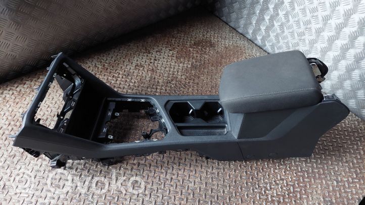 5NN863319 Volkswagen Tiguan Allspace Console centrale, 100.00 € | OVOKO