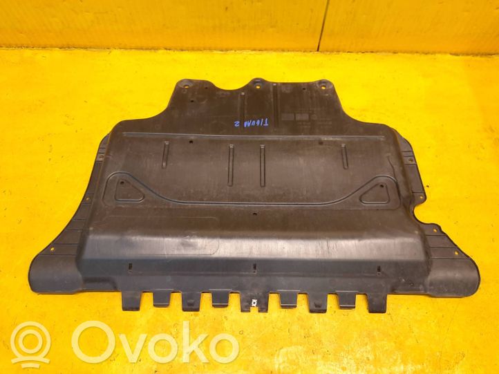 5QF825236 Volkswagen Tiguan Engine splash shield/under tray, 54.59 € | RRR