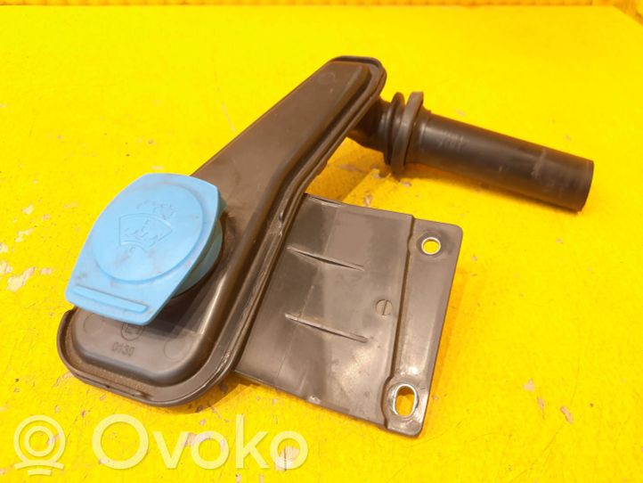 95B955449A Porsche Macan Tubo para rellenar el depósito del líquido ...