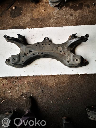Toyota Corolla Verso AR10 Front subframe, 70.00 € | RRR