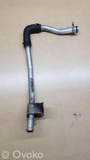 94610642160 Porsche Macan Engine coolant pipe/hose, 50.00 € | RRR