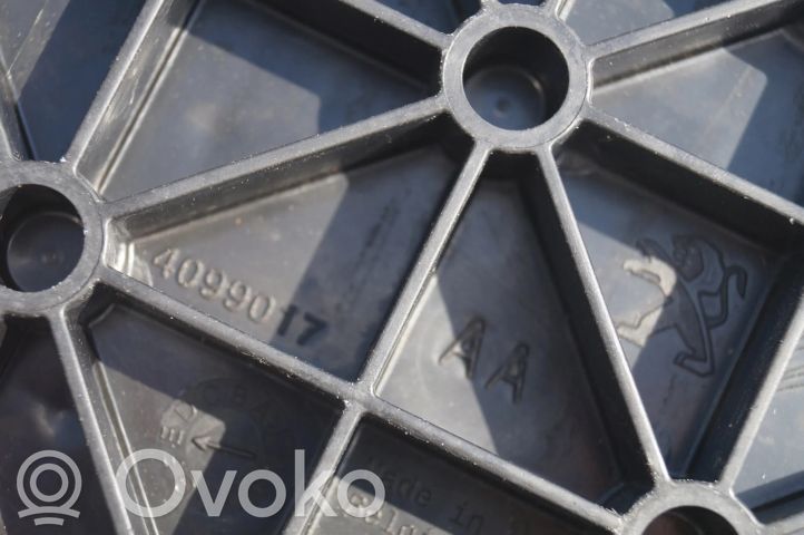 4077148AA Opel Vivaro AdBlue liquid reservoir, 288.21 € | RRR