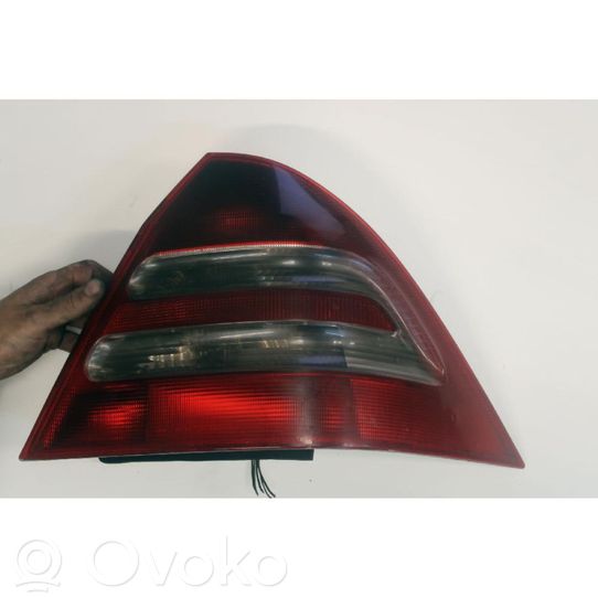 Mercedes-Benz C W203 Rear/tail lights, 80.50 € | RRR