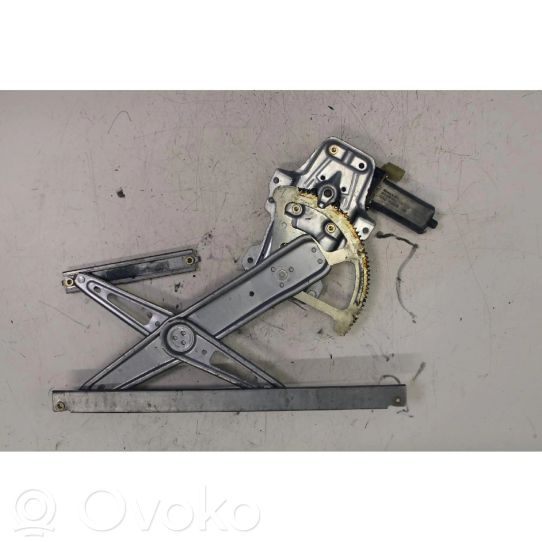 Toyota Yaris Front door window regulator with motor, 69.00 € | RRR