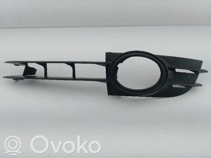 4F0807681 Audi A6 S6 C6 4F Front bumper lower grill, 13.55 € | RRR