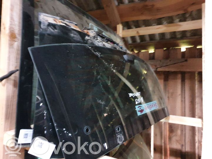 Chevrolet Captiva Rear windscreen/windshield window, 50.00 € | RRR