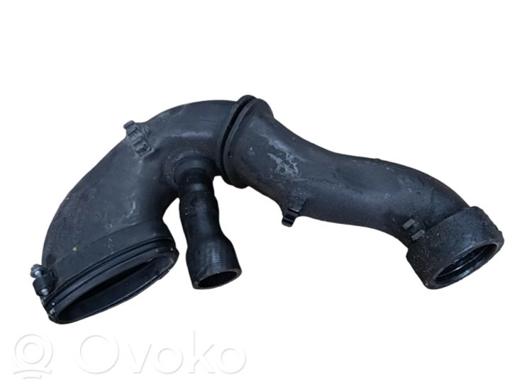 13717794172 BMW X5 E70 Turbo air intake inlet pipe/hose, 10.00 € | RRR