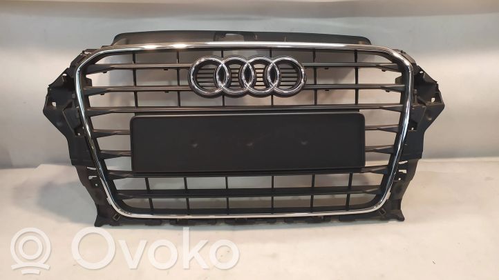 8V3853651 Audi A3 S3 8V Front grill, 164.71 € | RRR