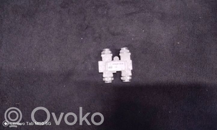 A1645010265 Mercedes-Benz GLE (W166 - C292) Gearbox oil cooler pipe ...