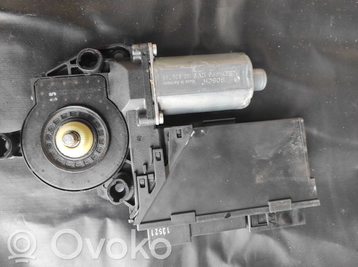 8E2959801B Audi A4 S4 B6 8E 8H Moteur de lève-vitre de porte avant, 10.59 € | OVOKO